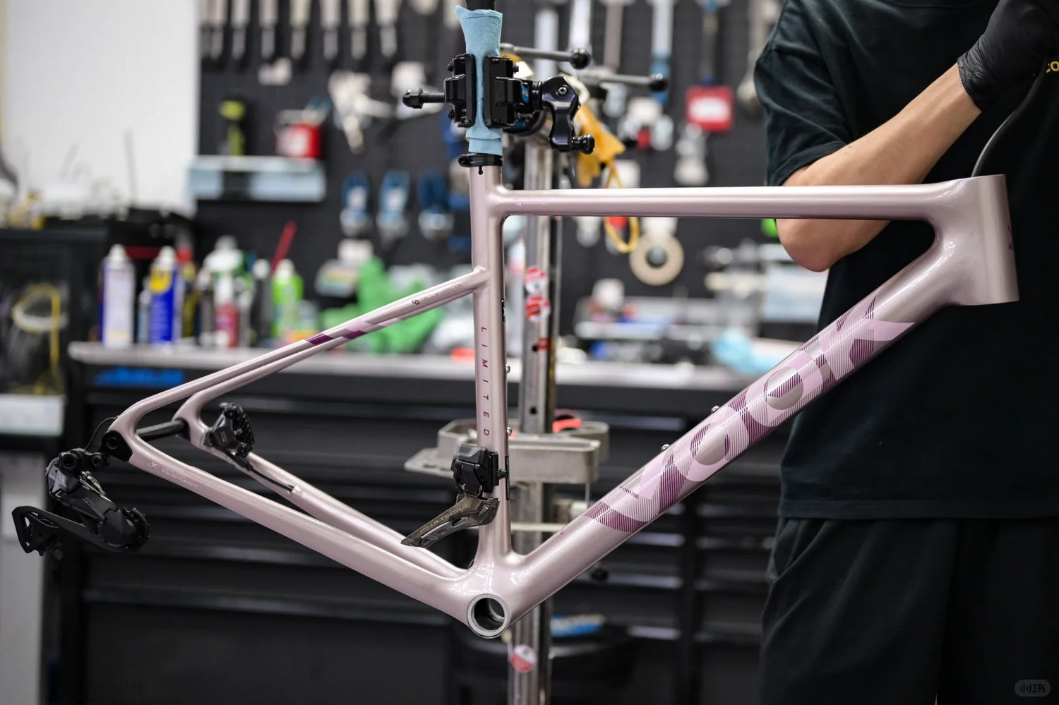 DEVELOPED FOR ENTHUSIASTS – VOOK BIKES